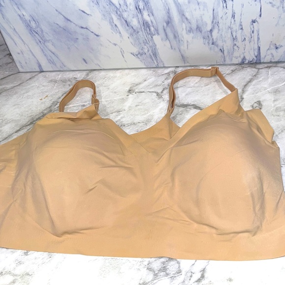true and co | Intimates & Sleepwear | True And Co Seamless Nude Bra Xl ...